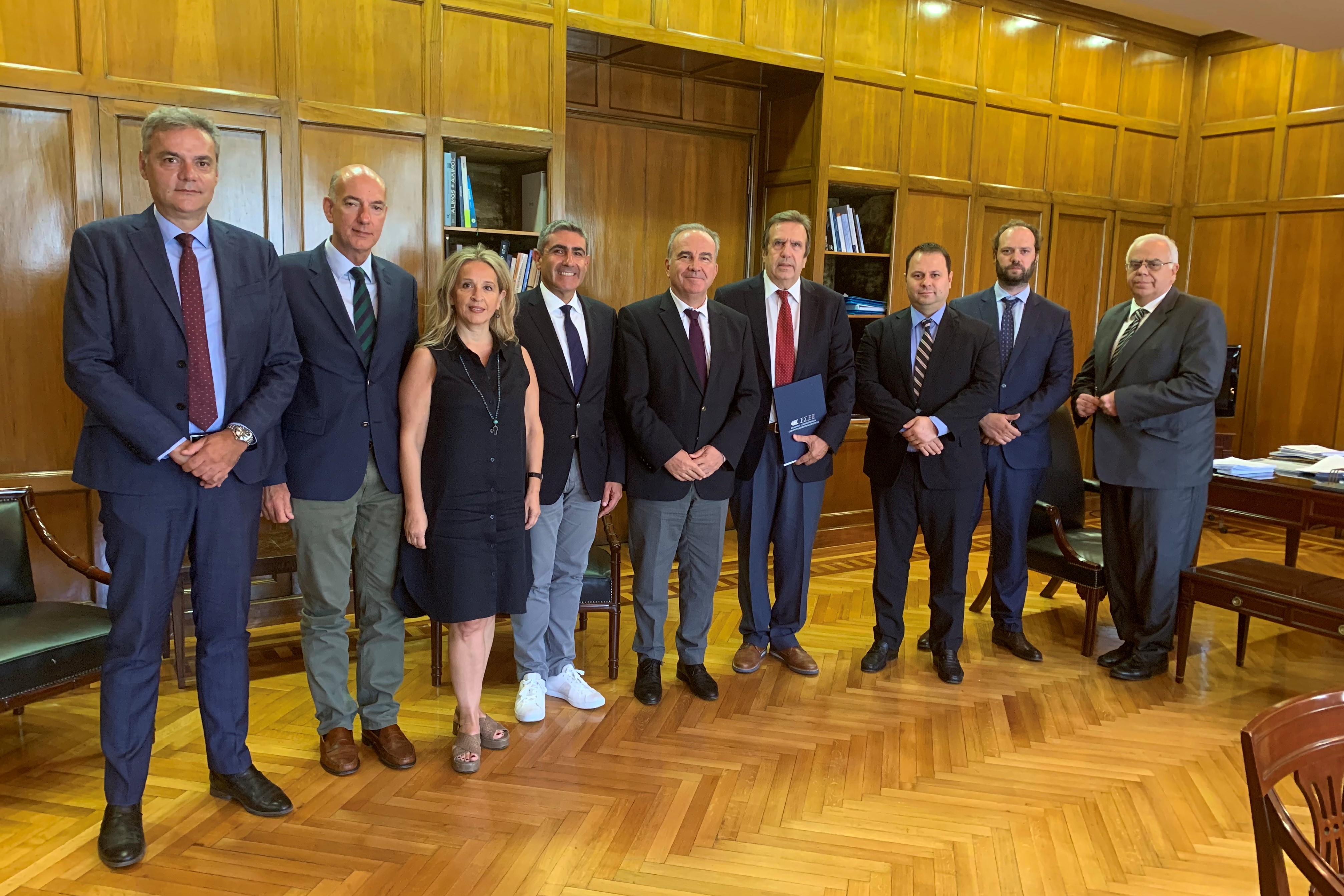 Συνάντηση ΕΣΕΕ με τον Υφυπουργό Ανάπτυξης και Επενδύσεων κ. Νίκο ...